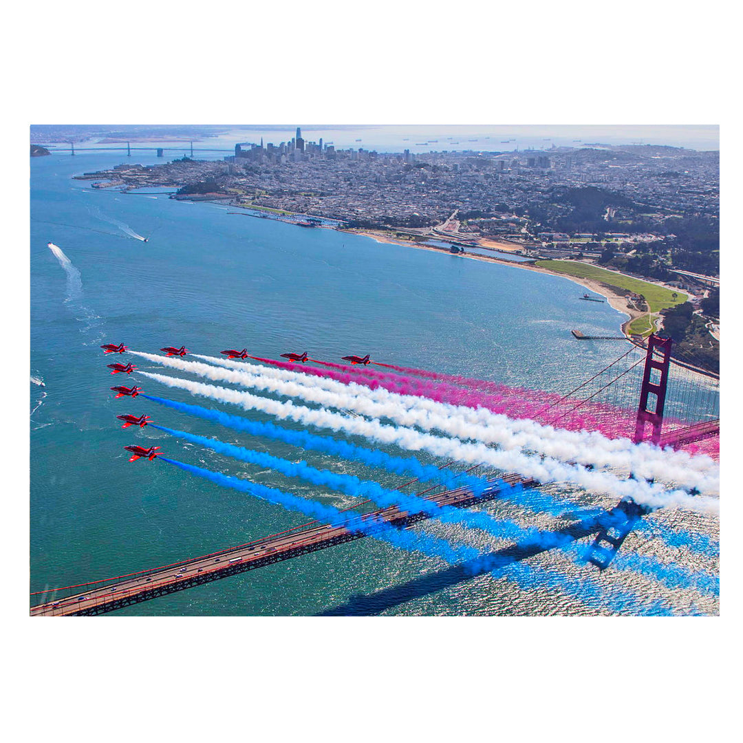Red Arrows Golden Gate Magnet | Red Arrows Shop | RAF Shop | RAFATRAD ...